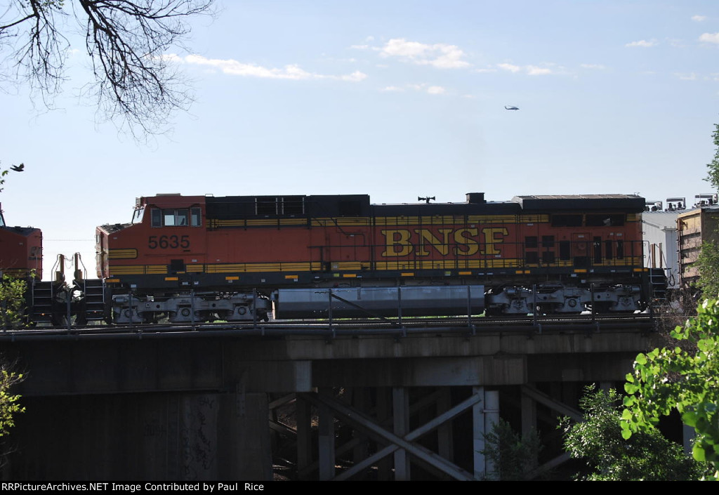 BNSF 5635